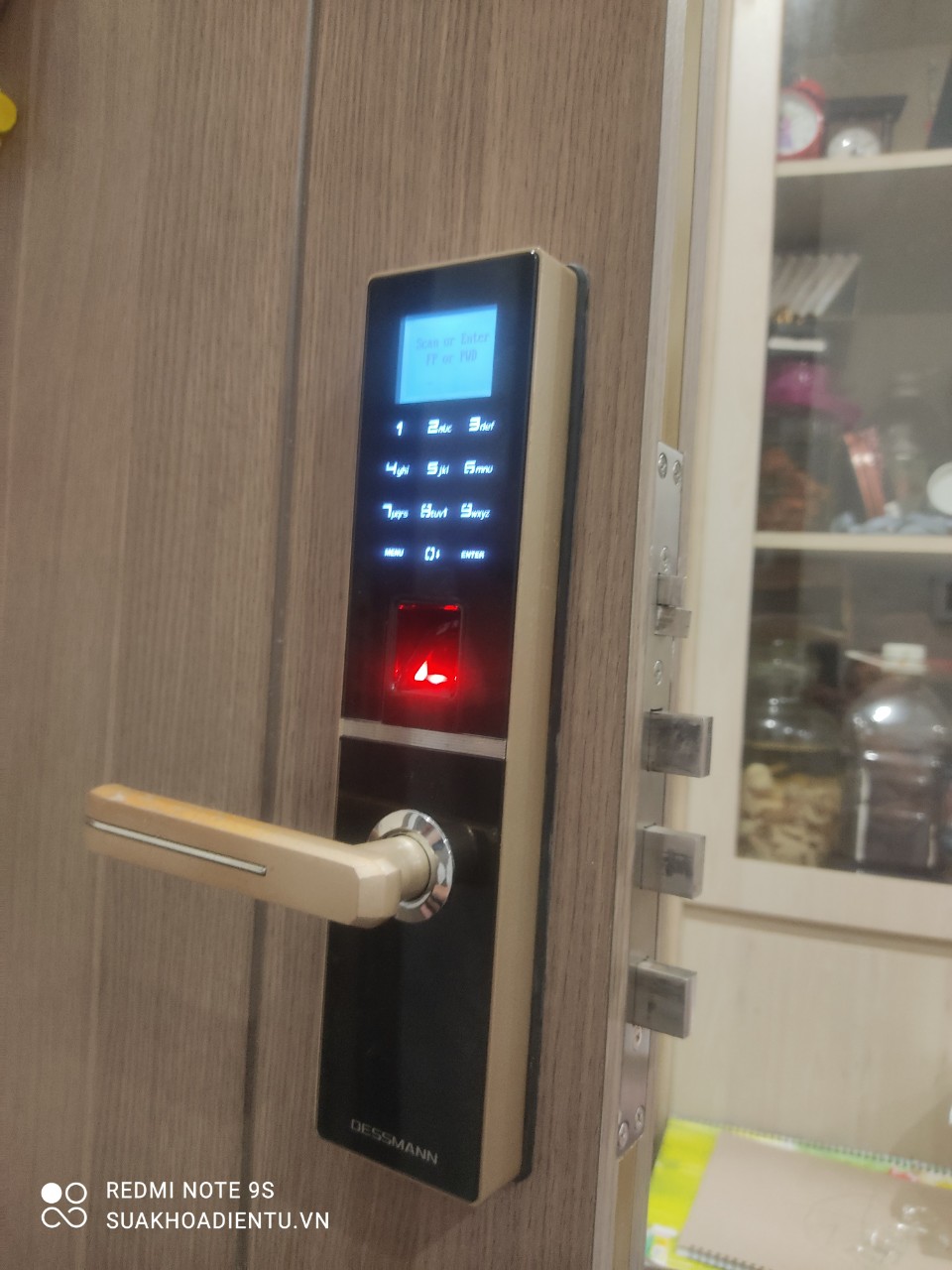 Khóa cửa Dessman hỏng vân tay - Sửa khóa điện tử